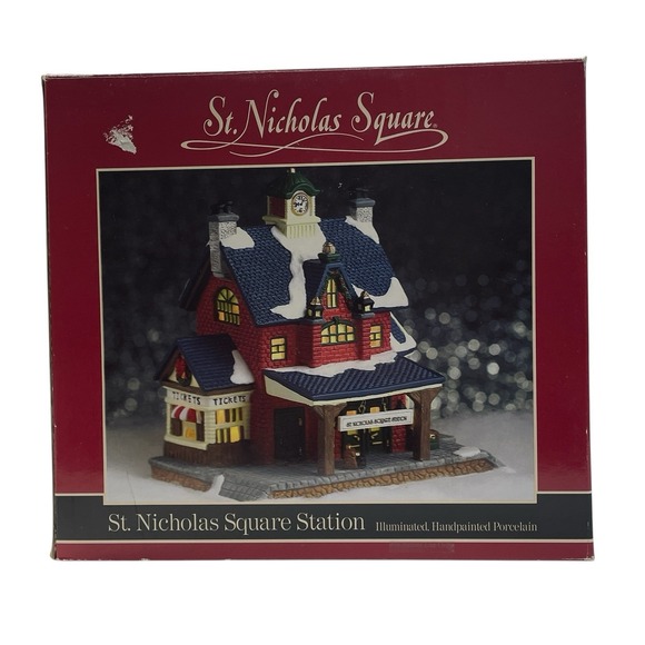St. Nicholas Square | Holiday | Vintage 998 St Nicholas Square Station ...